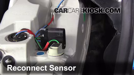 Tail Light Change 2010-2016 Buick LaCrosse - 2010 Buick LaCrosse CXS 3.6L V6